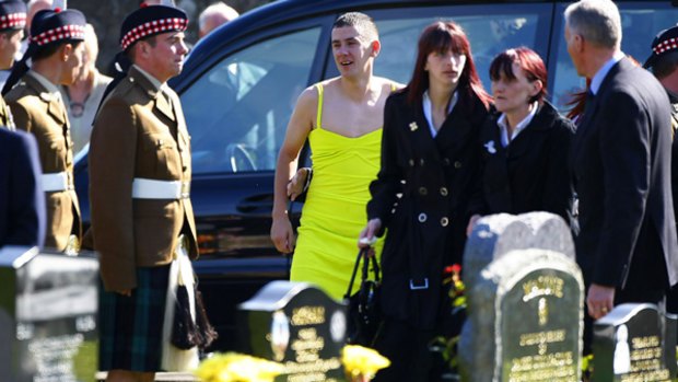 Dressed to fulfil a vow to a mate