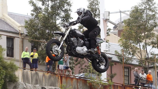Daredevil biker smashes Harley jump world record