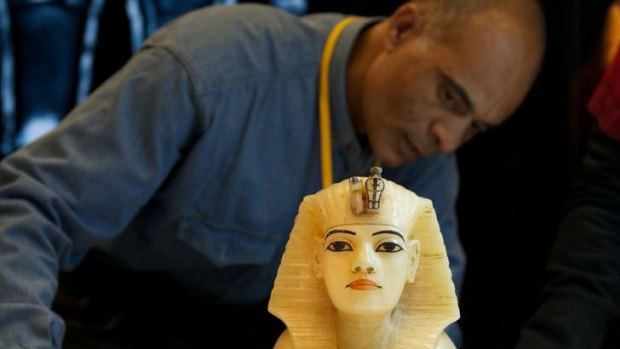 Pharaoh, pharaoh: King Tut show is where the people go