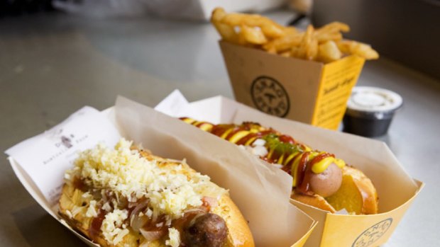 Three great ... fancy snags