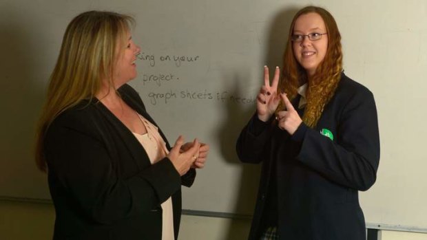 Deaf students break language barriers