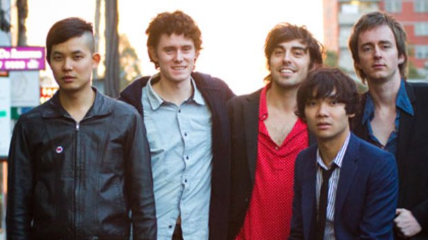 It's only rock'n'roll but Little Red like it