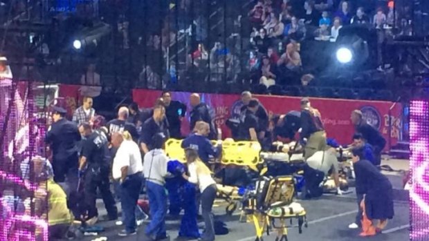 Acrobats hurt as hair-hanging circus stunt goes wrong
