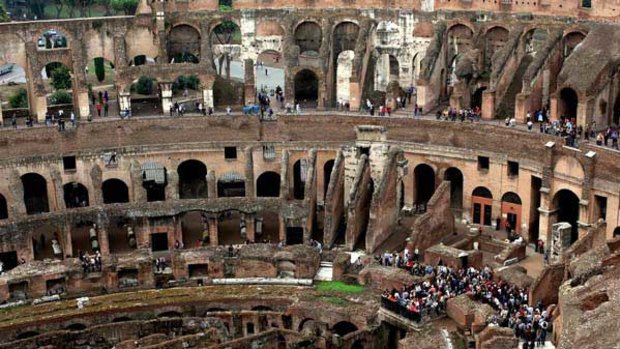 Colossus! Colosseum opens its grisly gates