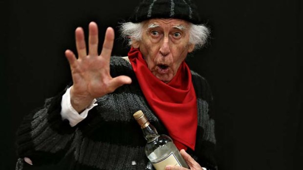 Noises Off: Ron Haddrick is ageing like a good wine
