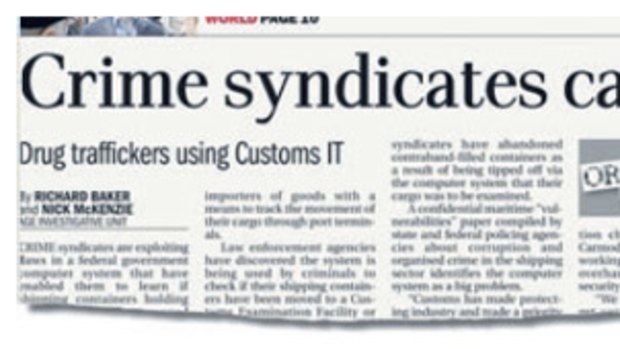 Customs officer facing drugs, bribery charges