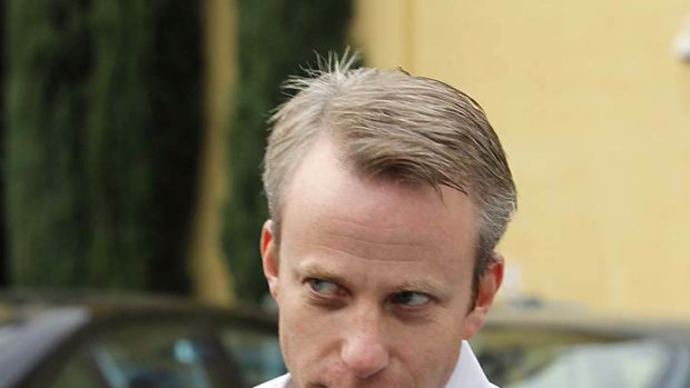 Ex-Samsung manager admits leaking iPad information in restaurant