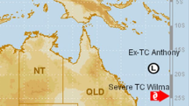 Cyclone could cross Queensland coast over weekend