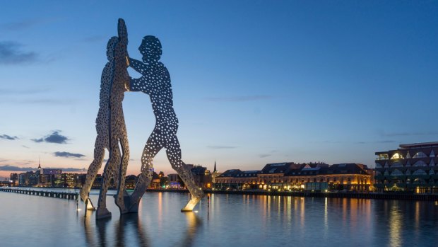 10 of the world's most eye-catching urban sculptures