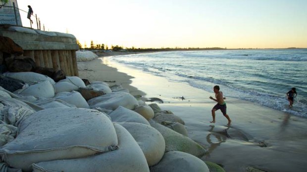 Sandbag strategy leaves beach's future living on the edge
