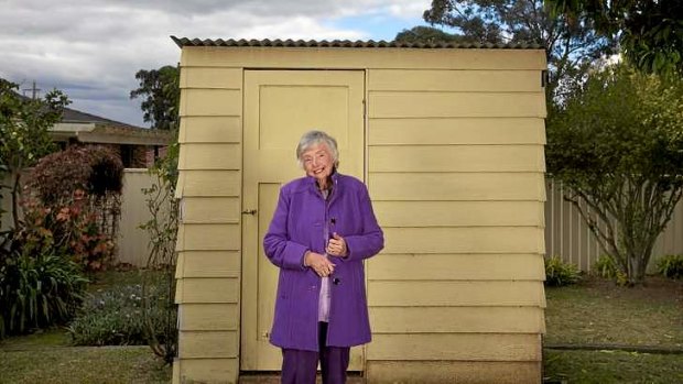 Grave decision gives Gloria the giggles