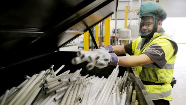 No light at end of the tunnel for recycler of globes