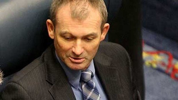 Kim Hames quits tourism portfolio over accommodation claims