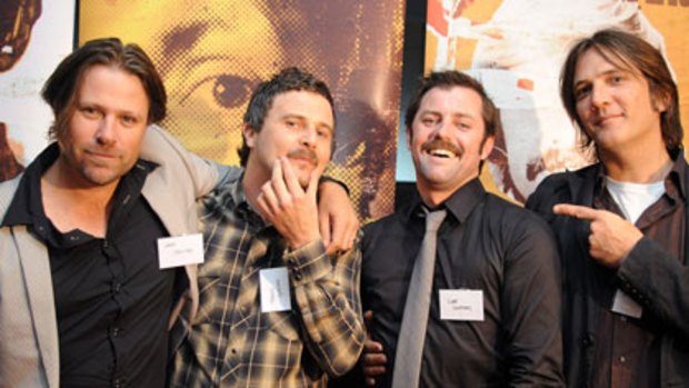 Powderfinger Mo Bros