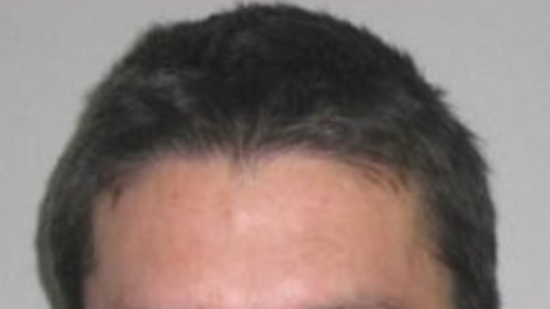 Sunshine Coast search for man after midnight swim