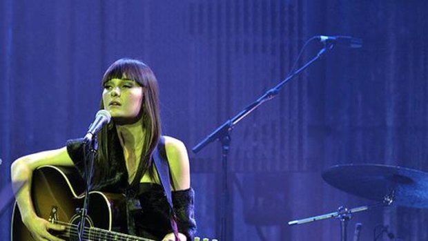 Lisa Mitchell tour