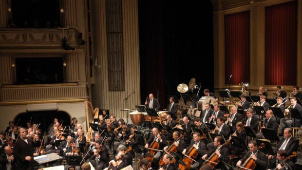 Sibling symphony from here to Vienna