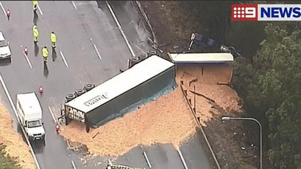 Bruce Highway traffic delayed by truck crash
