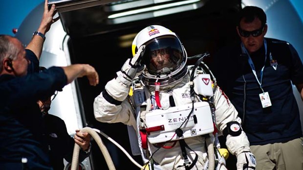 Fearless Felix hopes to re-try 37km dive on Sunday or Monday
