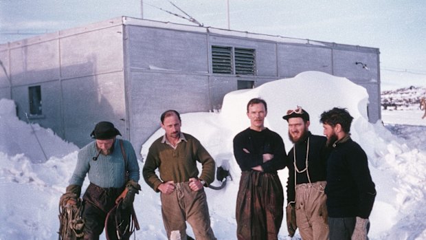 Bob Dingle, pathfinder at war and in the Antarctic