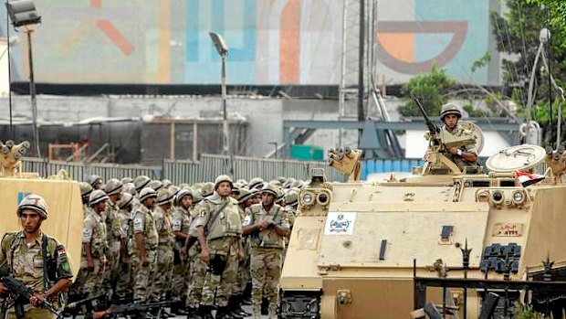 Egyptian photographer 'films his own death'