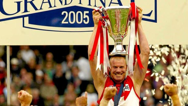 Barry Hall inducted into Sydney Swans Hall of Fame