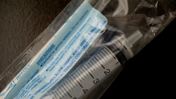 Jail pioneers needle swap