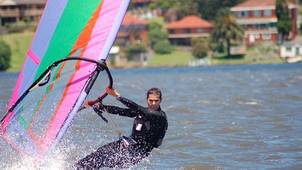 Kites win over surf