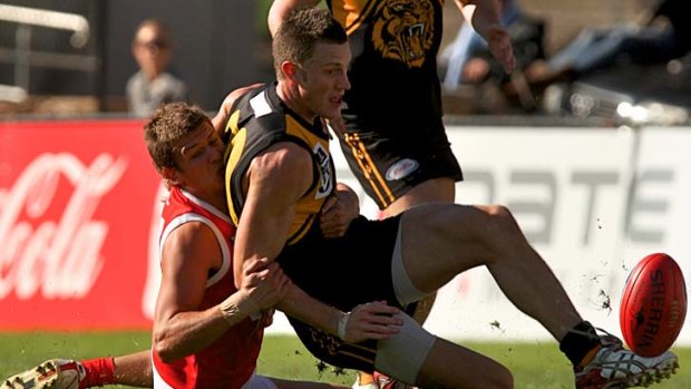 Six AFL players tested positive to illicit drugs in the past year