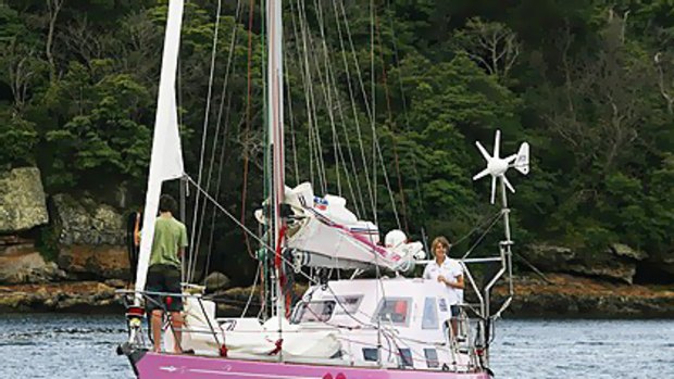 Solo sailor Watson suffers yacht 'knockdown'