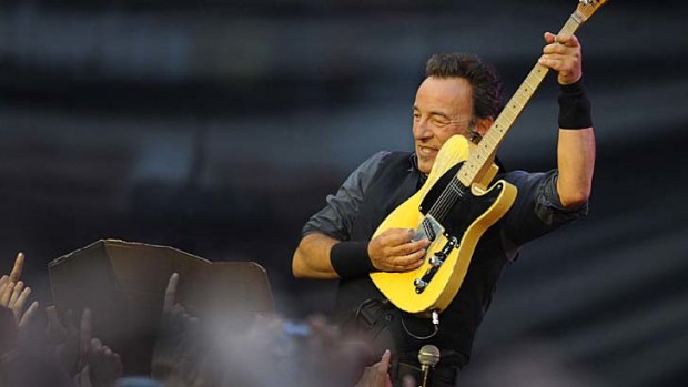 Bruce Springsteen eyes more Aussie dates
