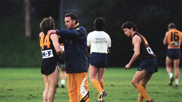 Ken Judge dead: WA football legend bravely fought all that was thrown ...