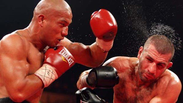 Hamdan cries foul as Talipeau takes split decision