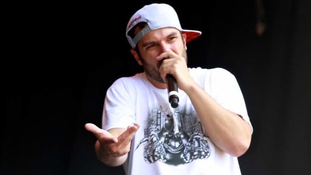 Aussie rapper Sentry supports Cool J in US