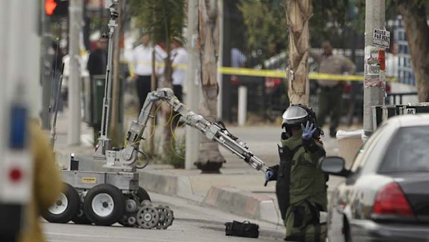 Like a movie: bank manager has 'bomb' strapped to chest in heist