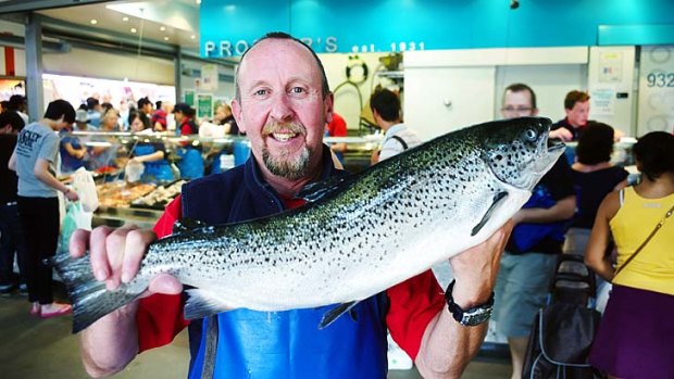 Melbourne hunts prawns and fish in festive frenzy