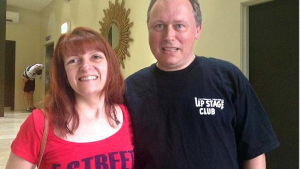 Bruce Springsteen tour brings out big fans in Laurie and Janice Ball