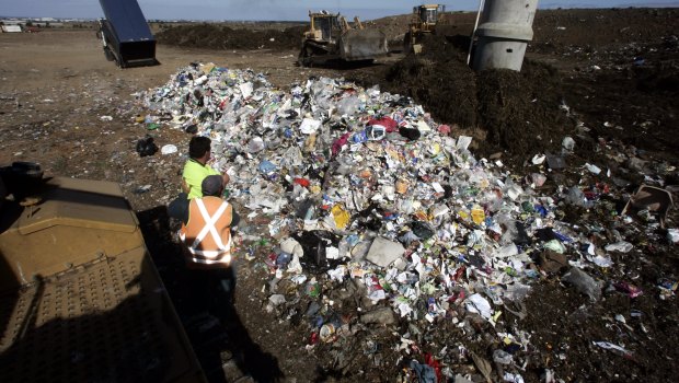 'It's a waste mountain': fight brews over Werribee rubbish tip