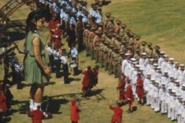 The Giants depart Perth after three day Perth Festival performance