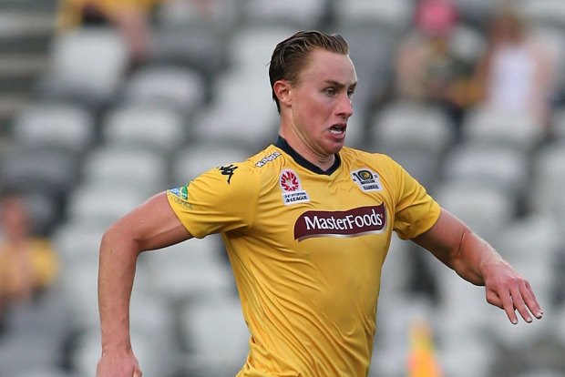 Sydney FC sign Zac Anderson to replace Nikola Petkovic