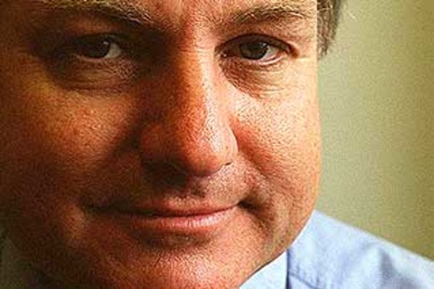 Frank Walker dies at 69