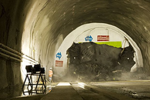 Tunnel breakthrough marks Airport Link milestone