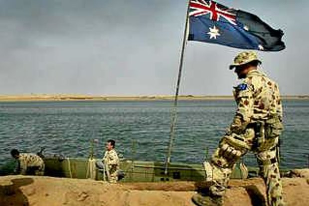 Last Australian soldiers leave Iraq, ending 11-year campaign