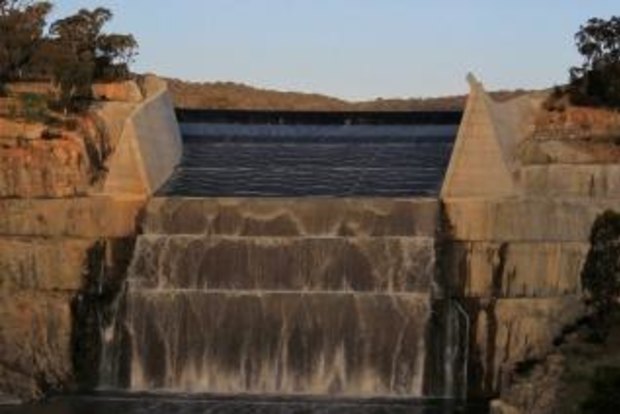 Googong Dam loses close to 10,000 megalitres of drinking water since April