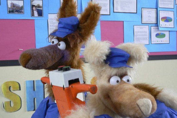 Nuzzle and Scratch, Tuesday, October 4