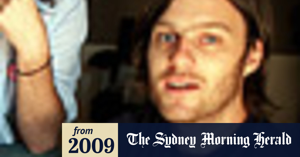 Magic Dirt bass player dies