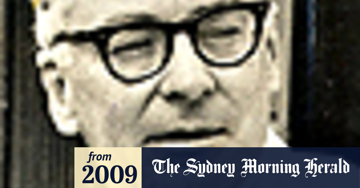 Editor Frank Devine dead at 77