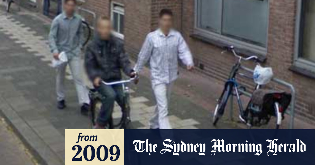 Mugging suspects snapped by Google Street View