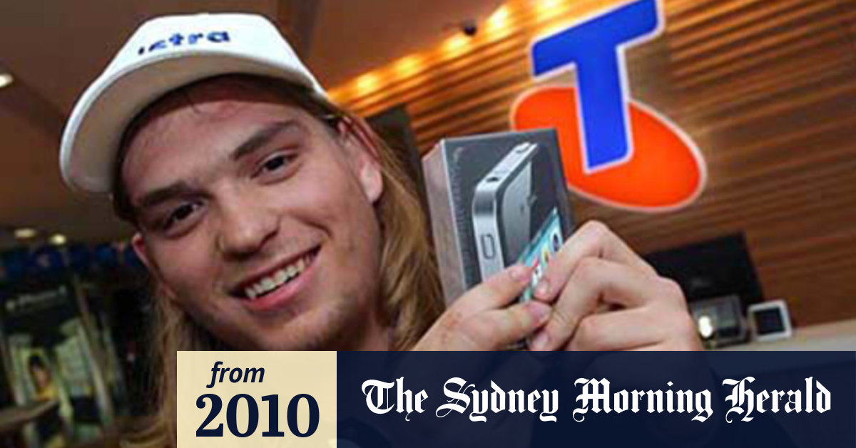 Telstra T-Life stores rorting iPhone 4 customers