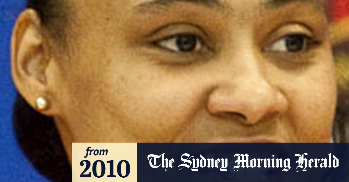 Disgraced sprinter Jones makes the cut in basketball